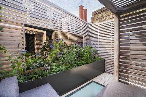 Before & After: Converting an Unusable, Exposed London Rooftop Into a ...