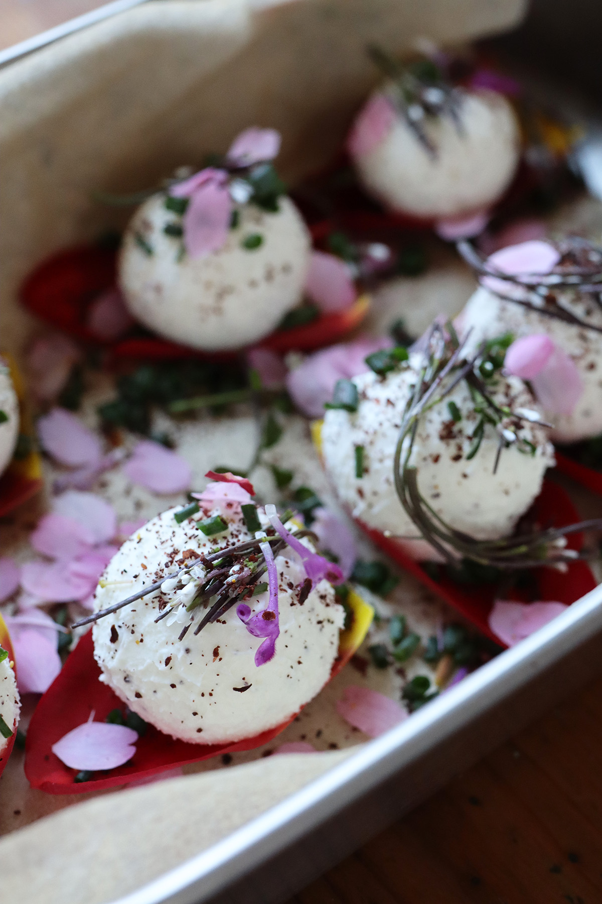 Tulip Petals Are Edible: An Exquisitely Pretty Snack for Spring