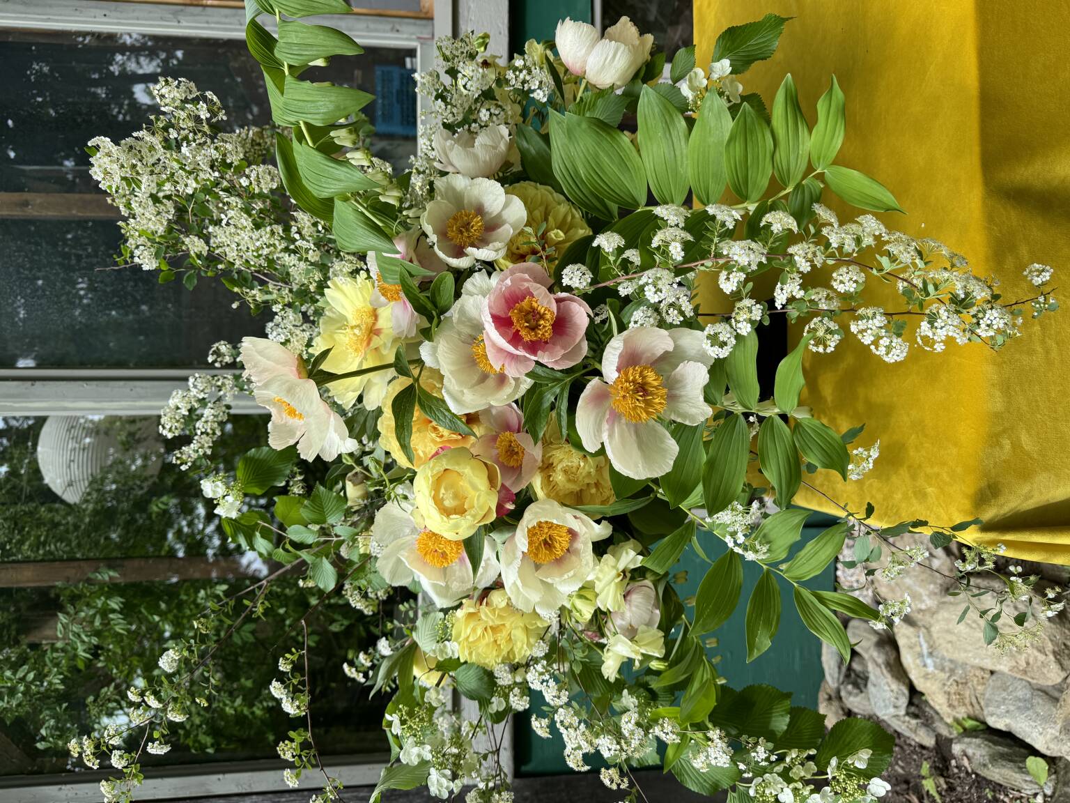 Ariella Chezar: An Interview with the Floral Designer and Author of ...