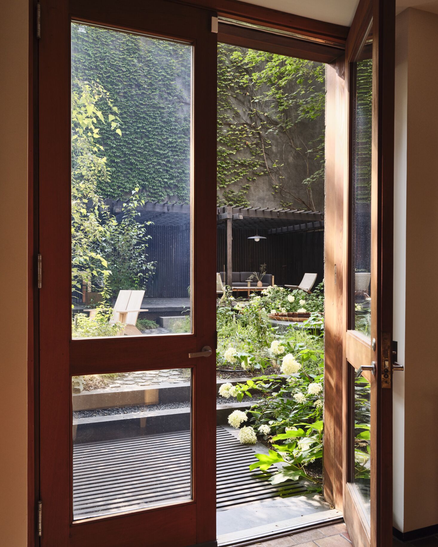 The Merz House in Brooklyn Heights: Nishiel Patel Reconfigures and Re ...