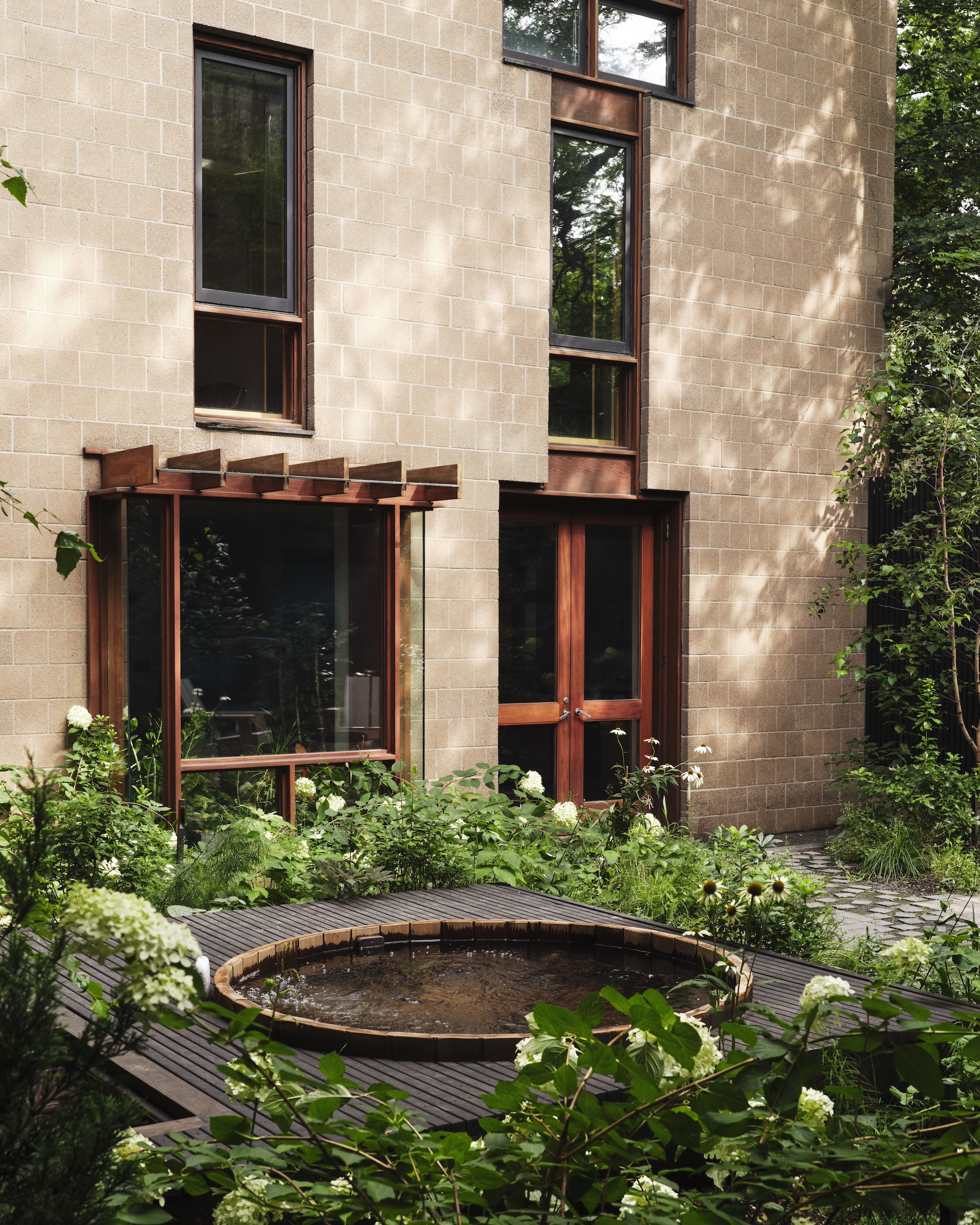 The Merz House in Brooklyn Heights: Nishiel Patel Reconfigures and Re ...