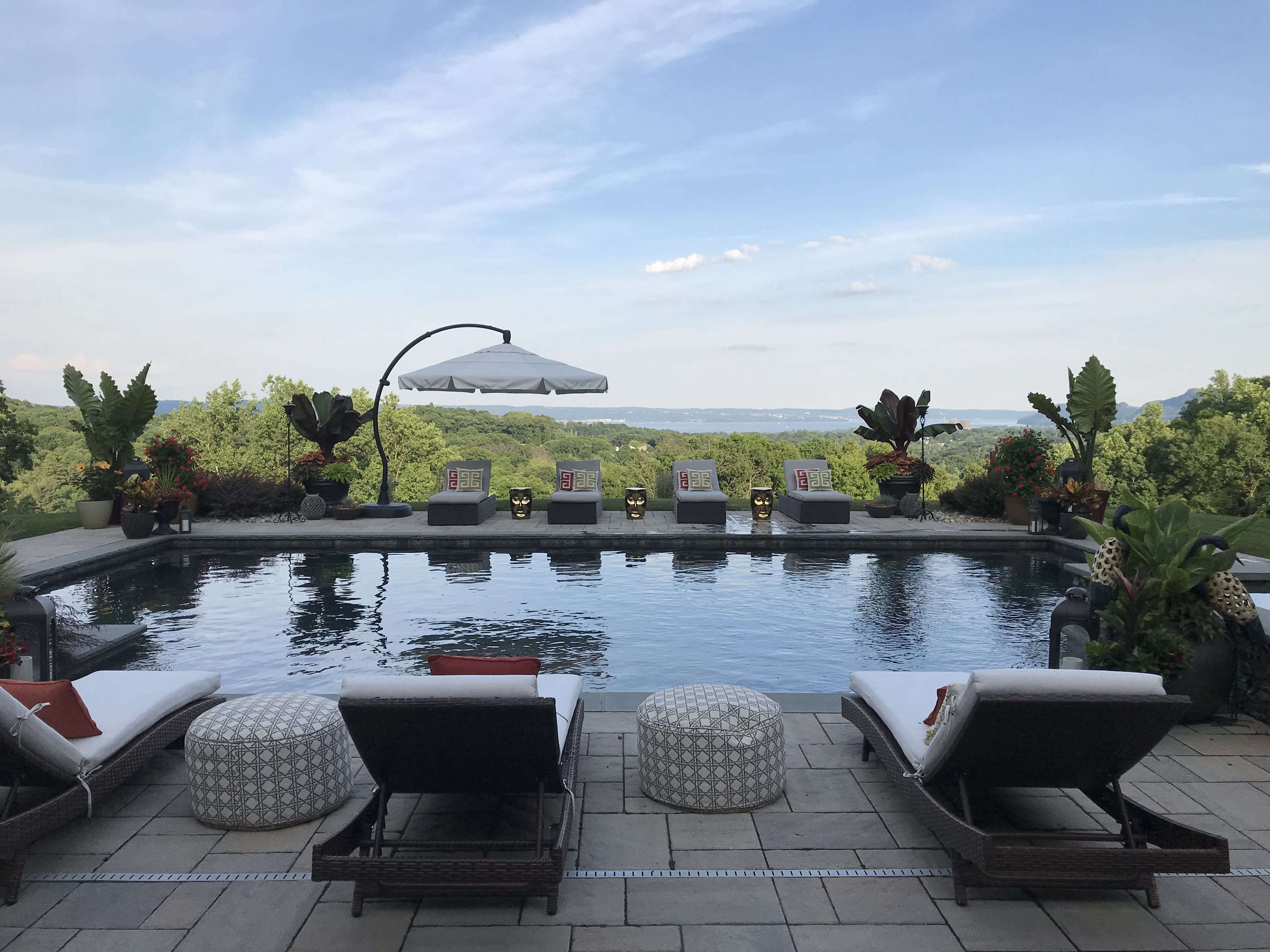 TROPICAL ZEN PARADISE IN THE HUDSON VALLEY - Gardenista