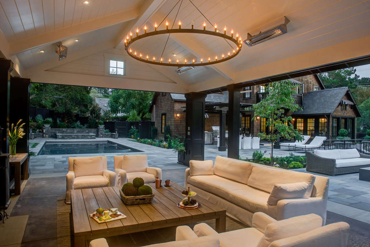 Poolside Sophistication - Gardenista